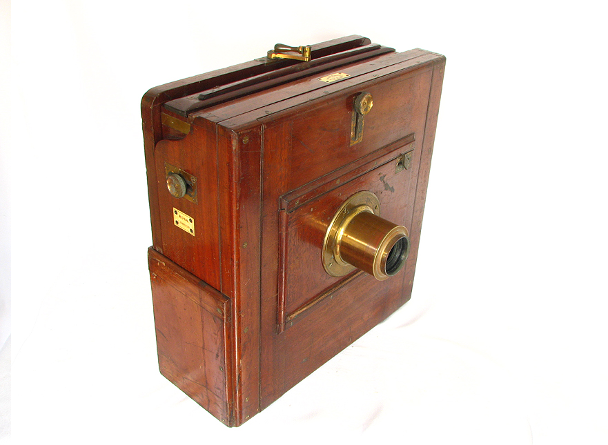 Period style Cameras – Battle Born Historical Photography